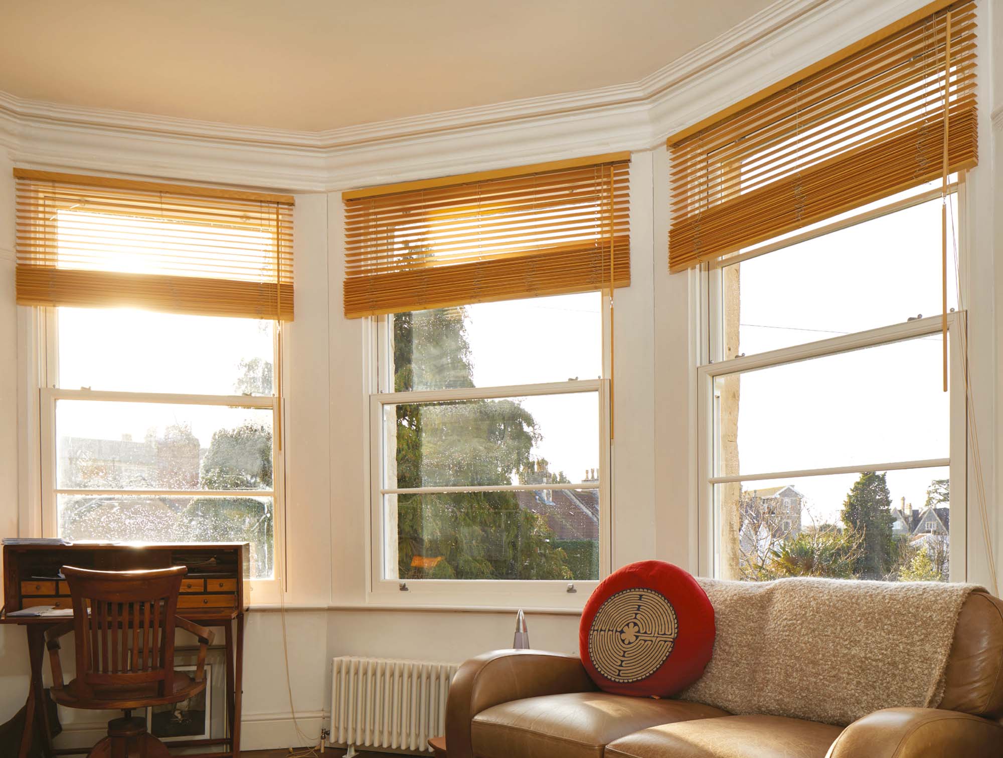 Buy Vertical Sliding Sash Windows in Essex | CWPS Ltd